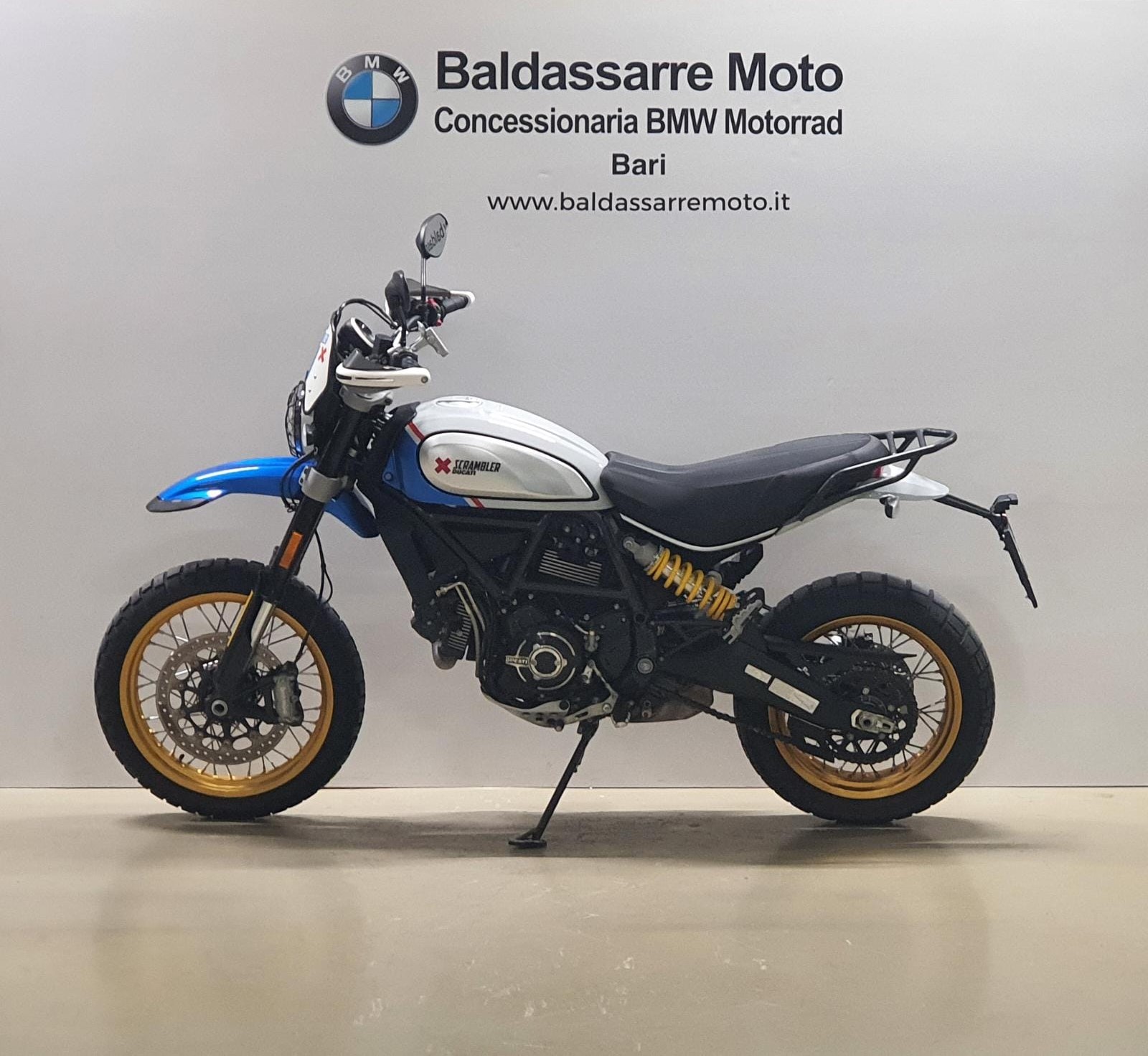 DUCATI SCRAMBLER 800